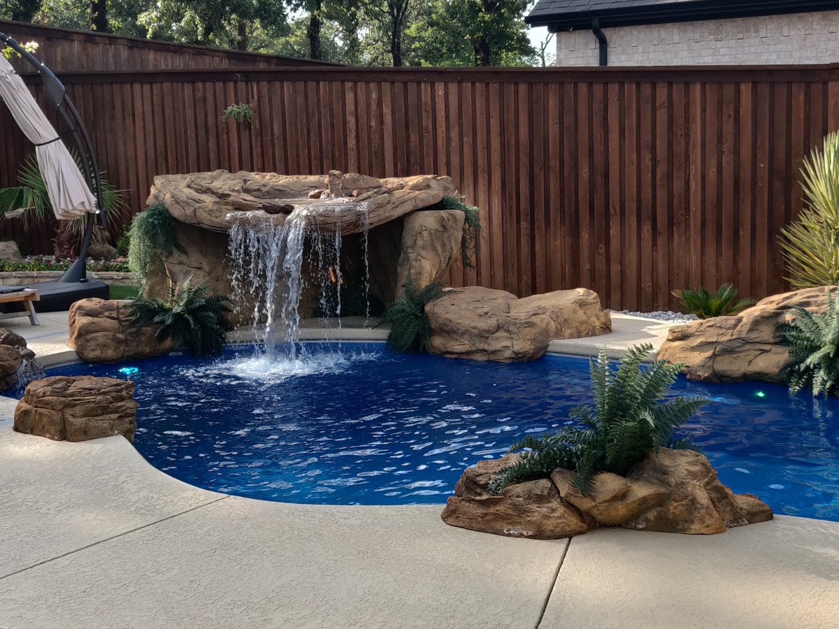 Grotto Swimming Pool Waterfall – Lonestar Rock Spas